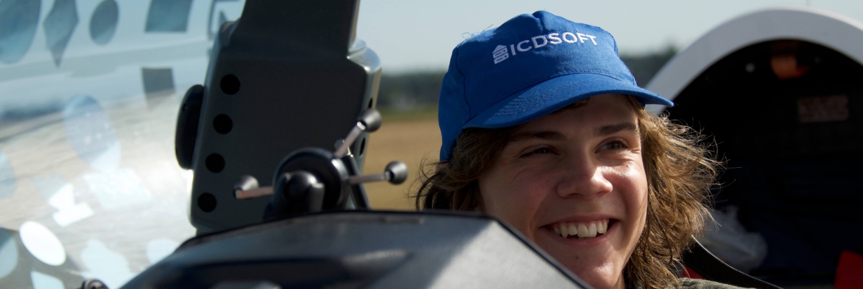 17-year-old Mack Rutherford becomes youngest pilot to fly solo round ...