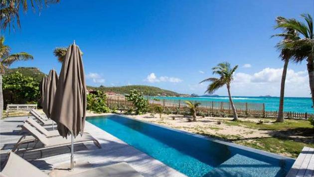 Celebrate the Festive Season in St Barts - AirGuide.info :: AirGuide ...