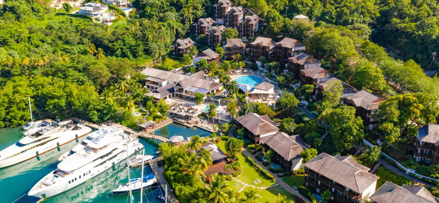 Gen Z Fuels Betwixtmas Boom in All-Inclusive Travel