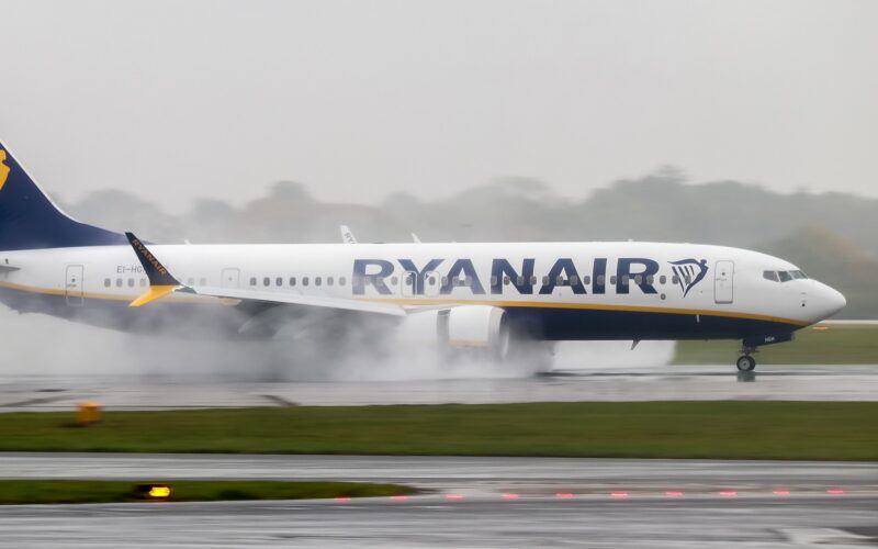 Ryanair Reaches $5 Million Settlement in Shareholder Dispute Over Pilot ...