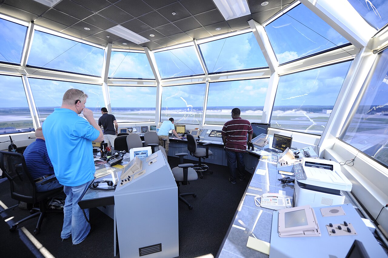 Air Traffic Controller Shortage Grows Despite $145K Salaries - AirGuide ...